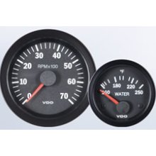 VDO Gauges 600-903D Vision 5 Gauge Kit | Autoplicity