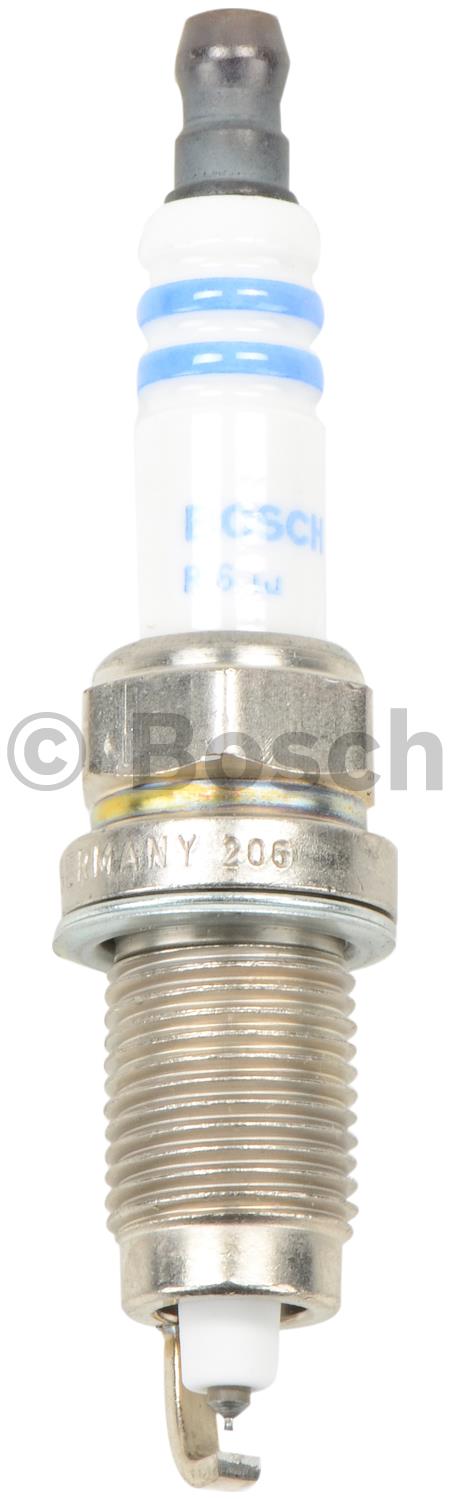 Bosch 8123 3x Longer Service Life Vs Standard Copper Spark Plugs; Ultra ...