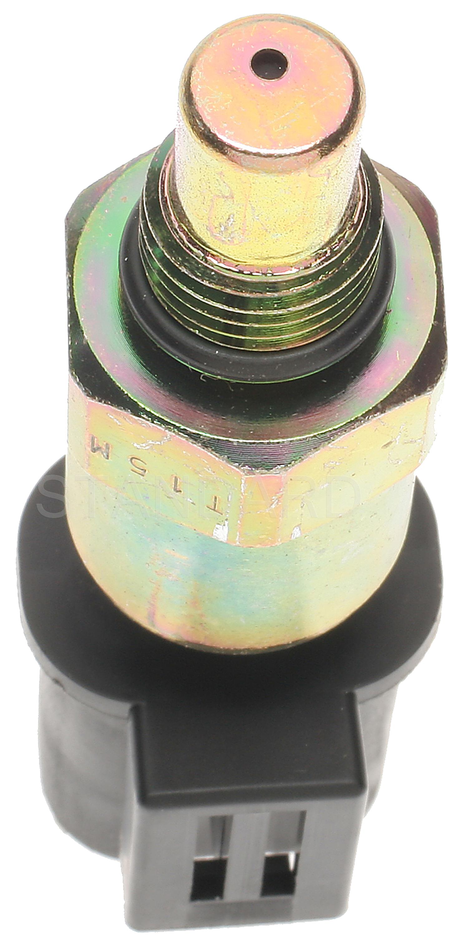 Standard Motor Products PSS19 Power Steering Pressure Switch | Autoplicity