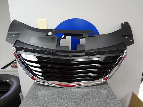 Mopar Performance 68102305AE MOPAR Grille | Autoplicity