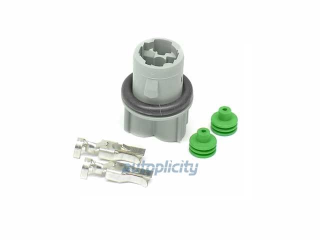 Genuine Mercedes 0005400966 License Plate Light | Autoplicity