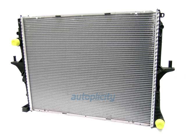 Behr 7L0121253 Radiator - | Autoplicity