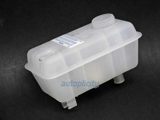 Genuine Volvo 9122997 Volvo 740 940 960 S90 V90 - Expansion Tank 92-98 ...