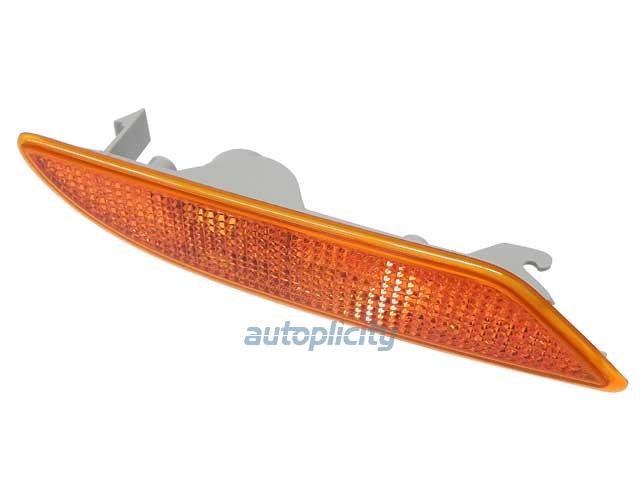 Genuine Mercedes 221-820-02-21 Turn Signal Light | Autoplicity