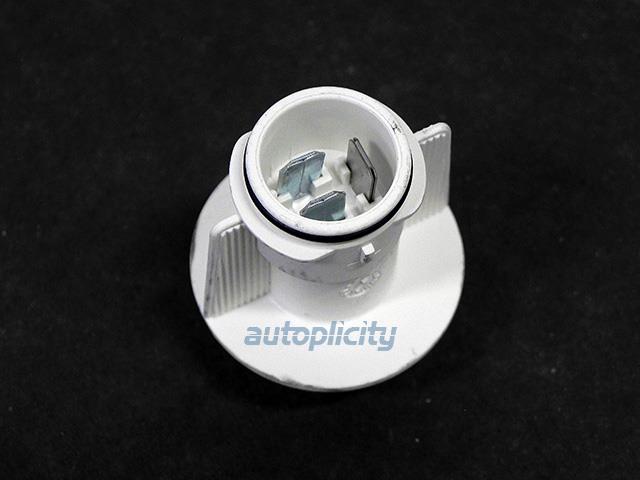 GENUINE VW/AUDI 3B0-953-123 A Turn Signal Bulb Socket | Autoplicity