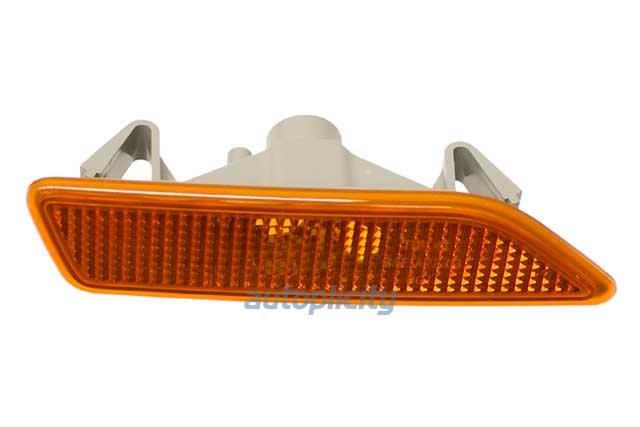 Genuine Mercedes 219-820-03-21 Turn Signal Light | Autoplicity