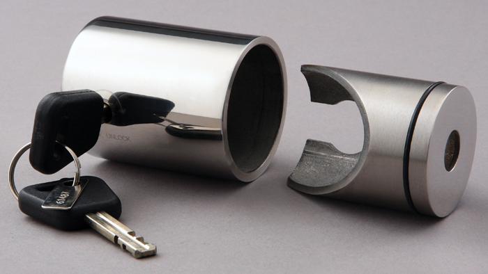 MARINETECH PRODUCTS, INC 758101 Bolt-On Outboard Motor Lock, Heavy-Duty ...