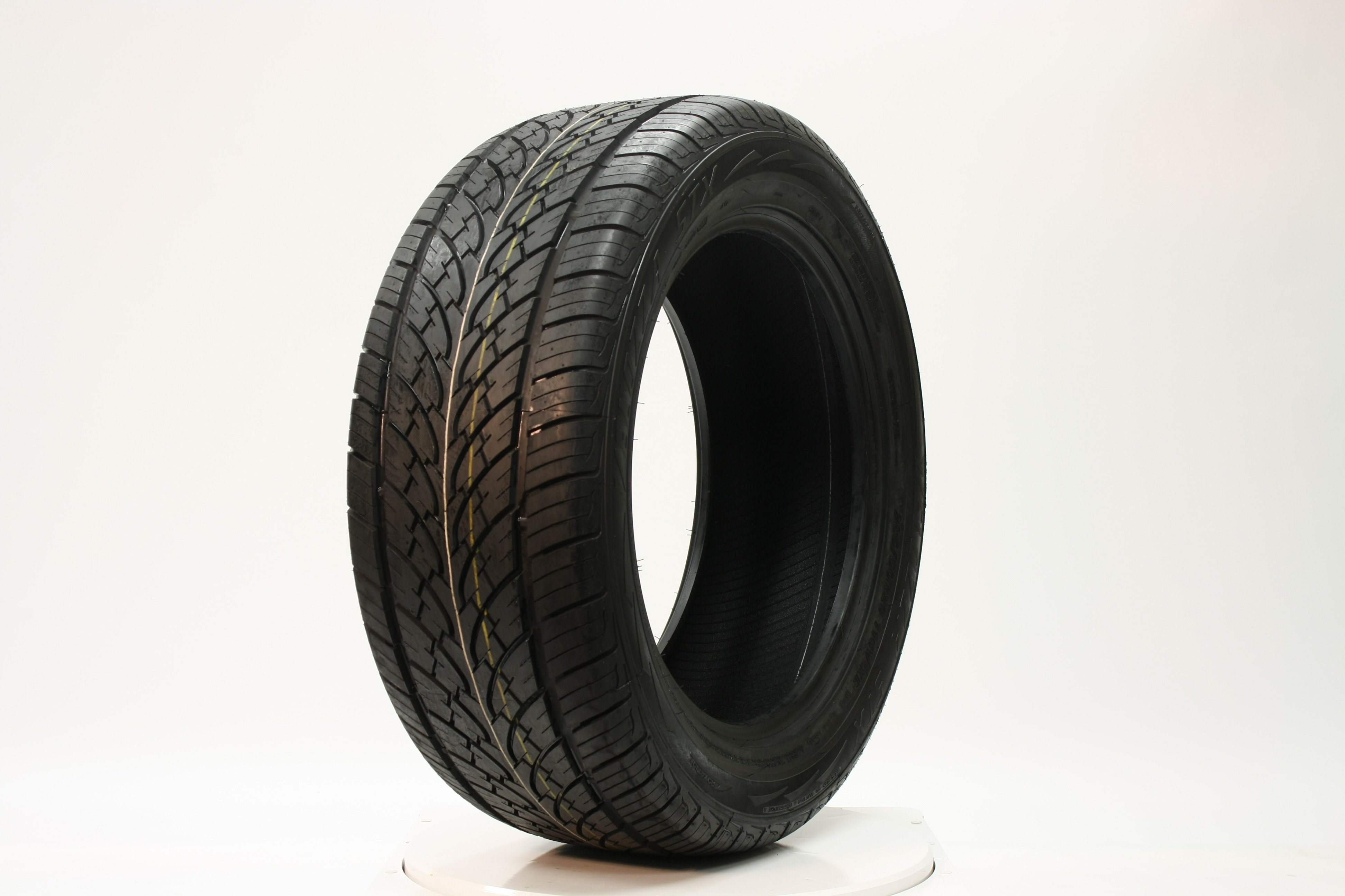 Vanderbilt Velozza STX 305/45R22 118V VZX25 | Autoplicity