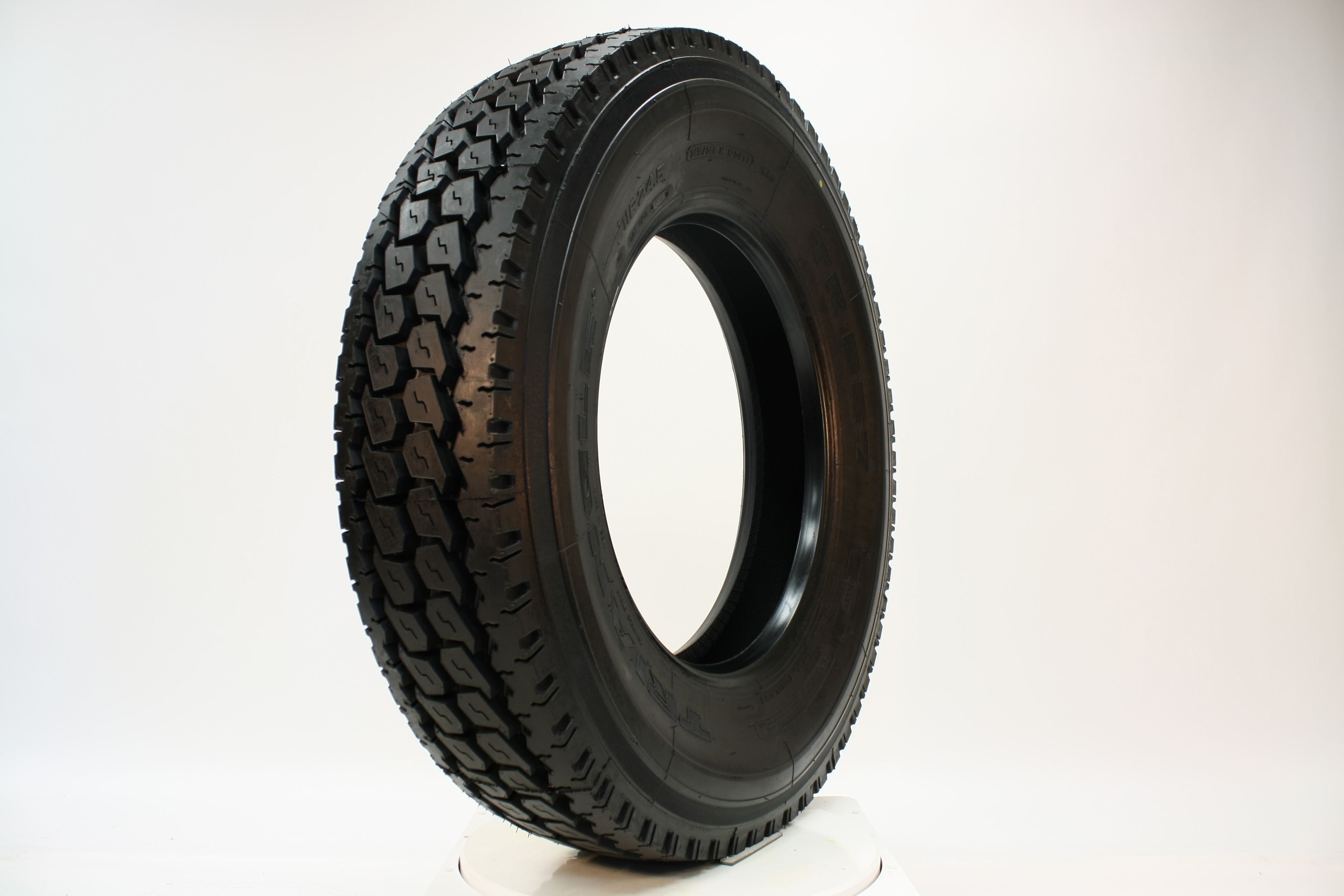 Triangle TR657 R23 144/142M 10156570280 | Autoplicity