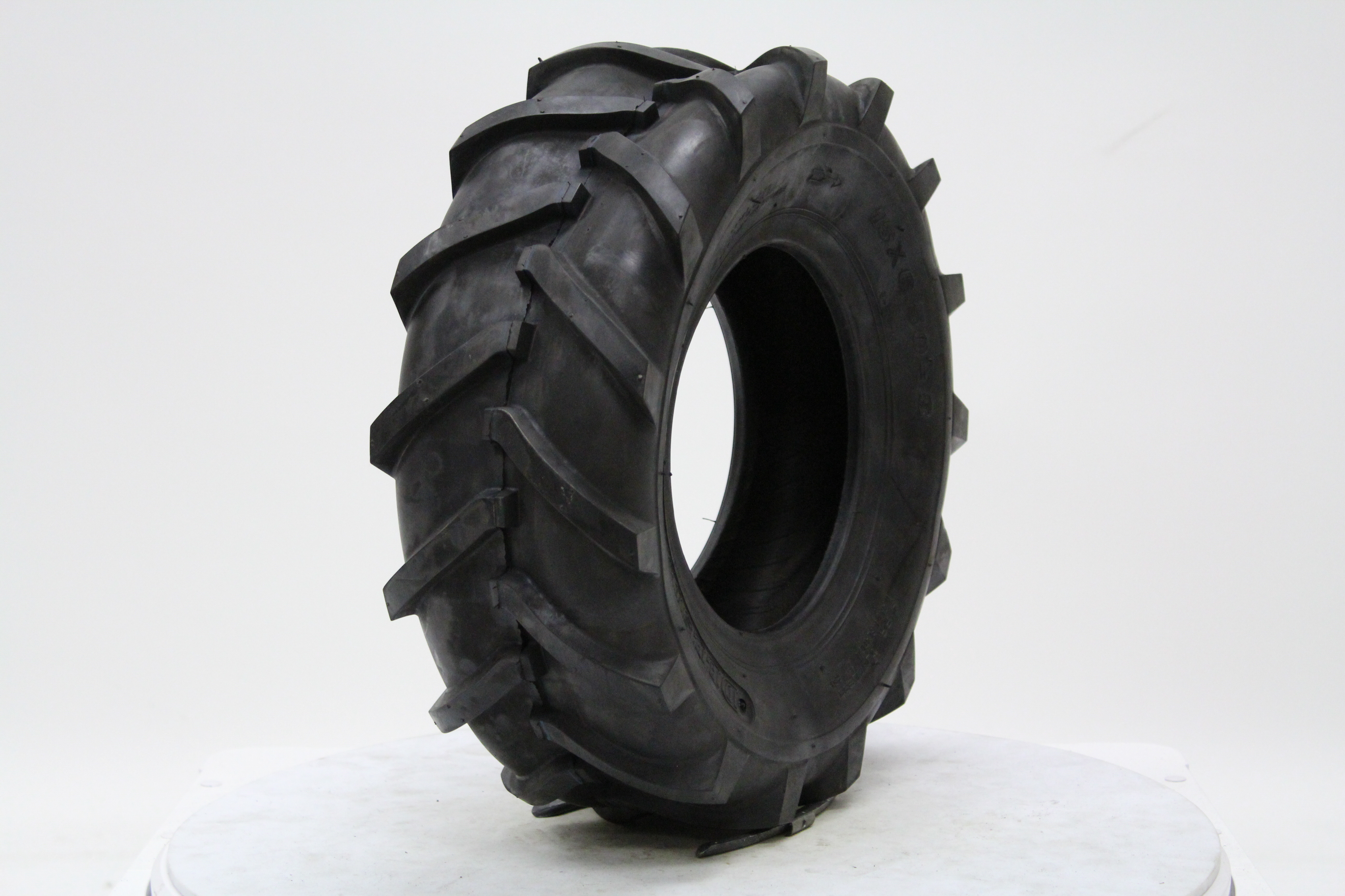 Deestone D407 16X6.50-8 64A3 ds5291 | Autoplicity