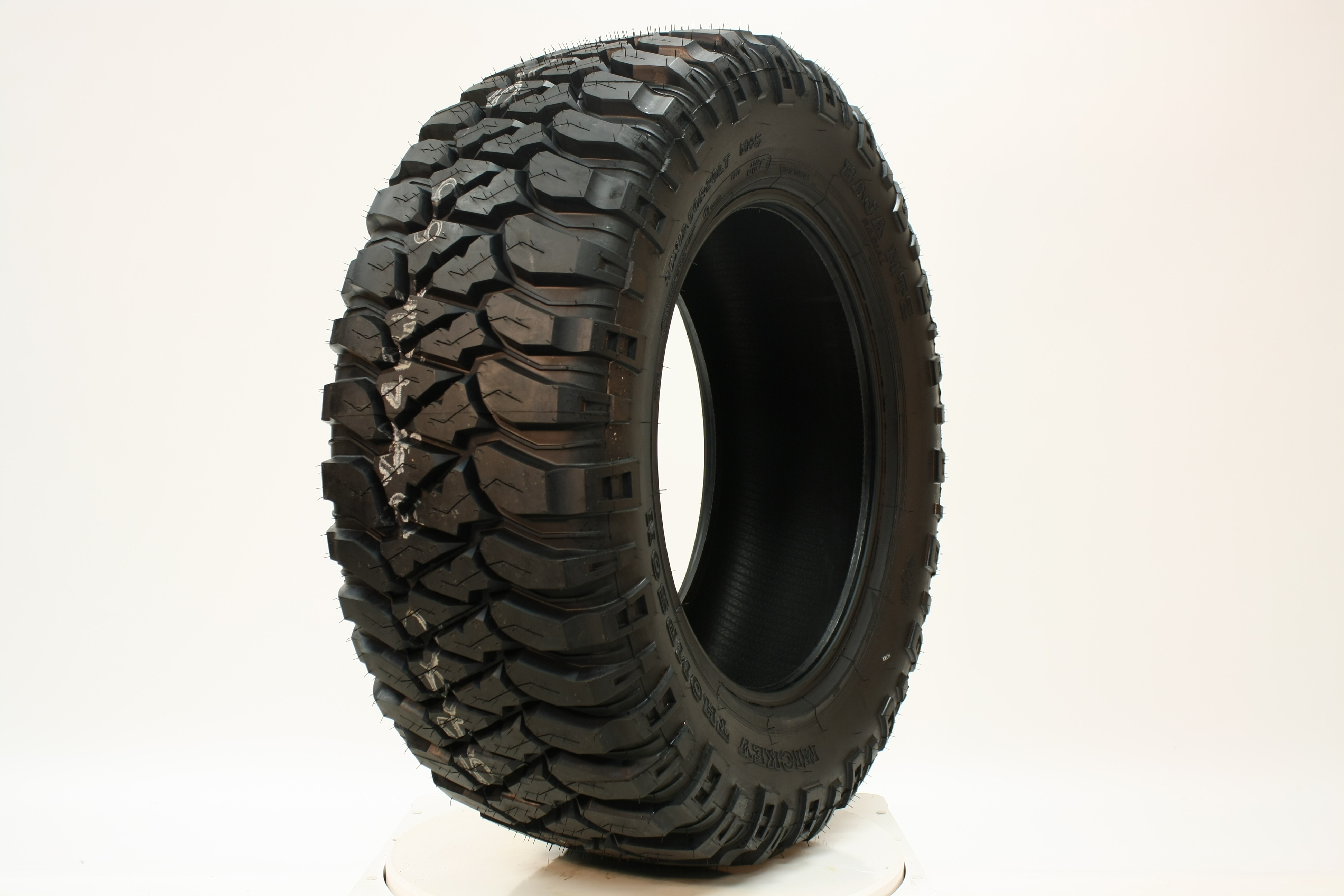 Mickey Thompson BAJA MTZ P3 305/65R17 121Q 59732 | Autoplicity