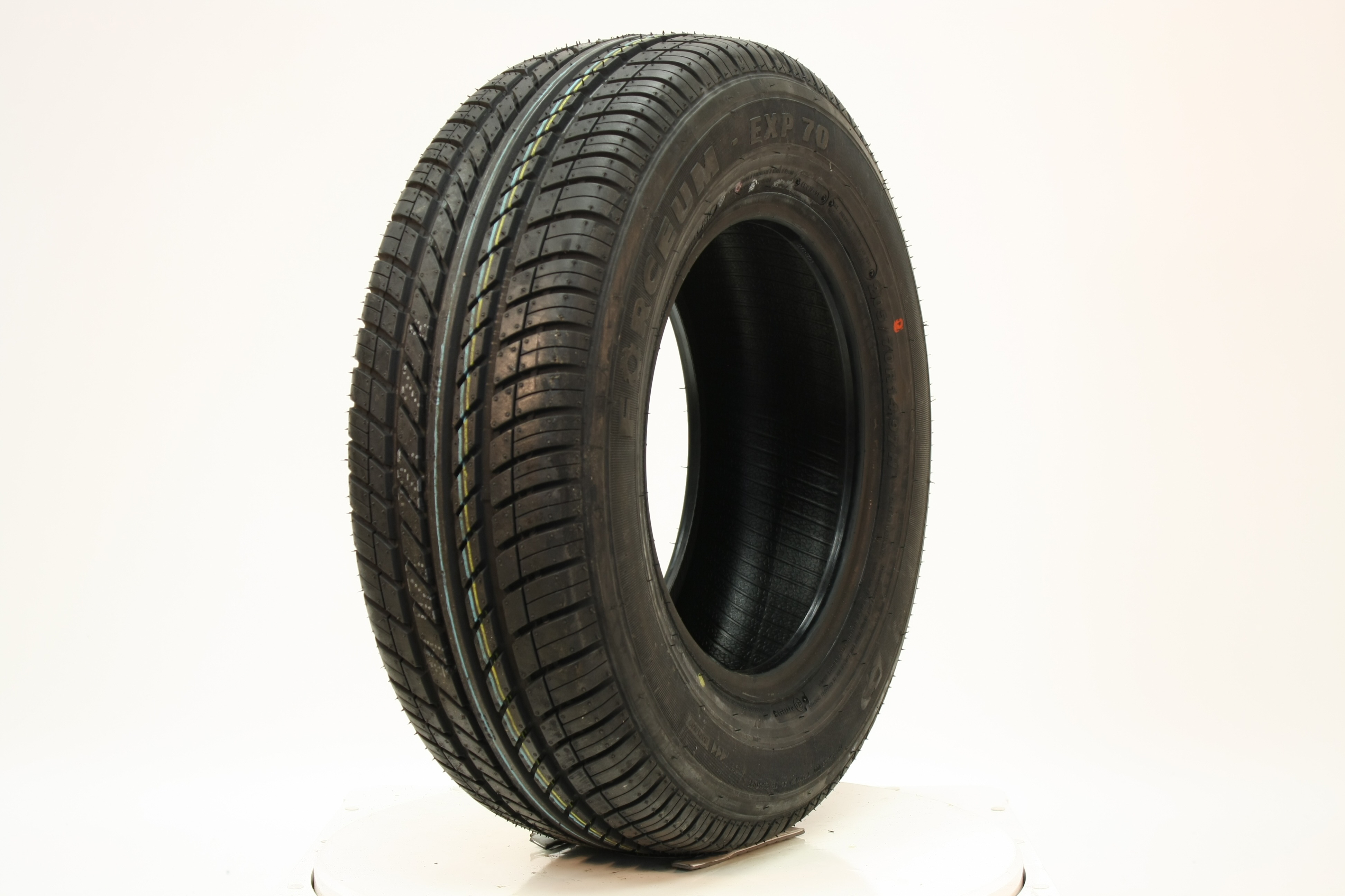 Forceum EXP 70 205/70R15 95H 1200002710 | Autoplicity