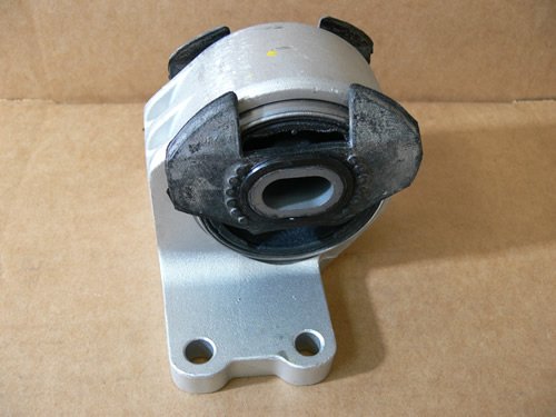 Genuine Land Rover LR091364 Genuinetransmission Mount Range Rover Sport ...