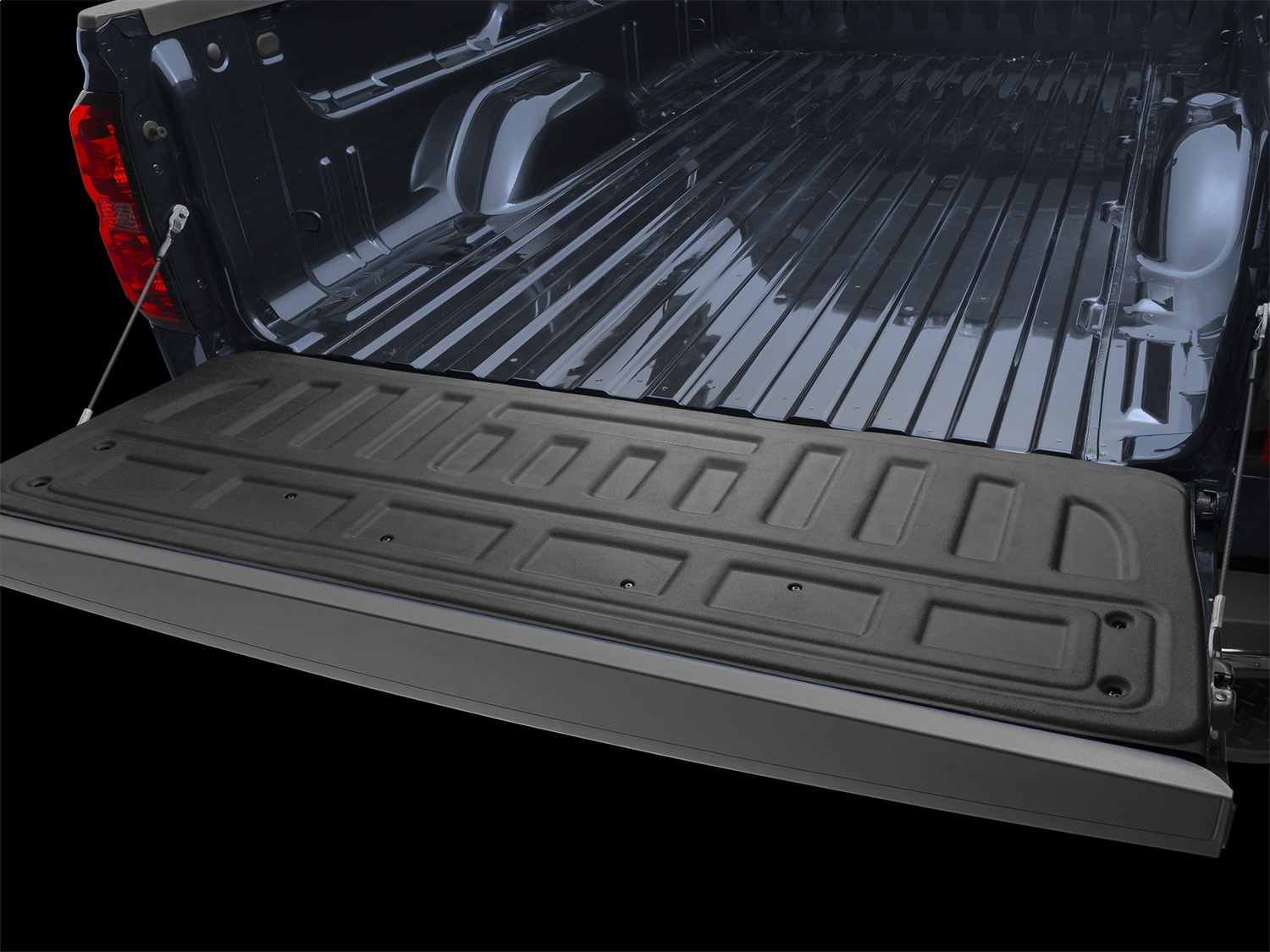 Weathertech WeatherTech® TechLiner Tailgate Protector | Autoplicity
