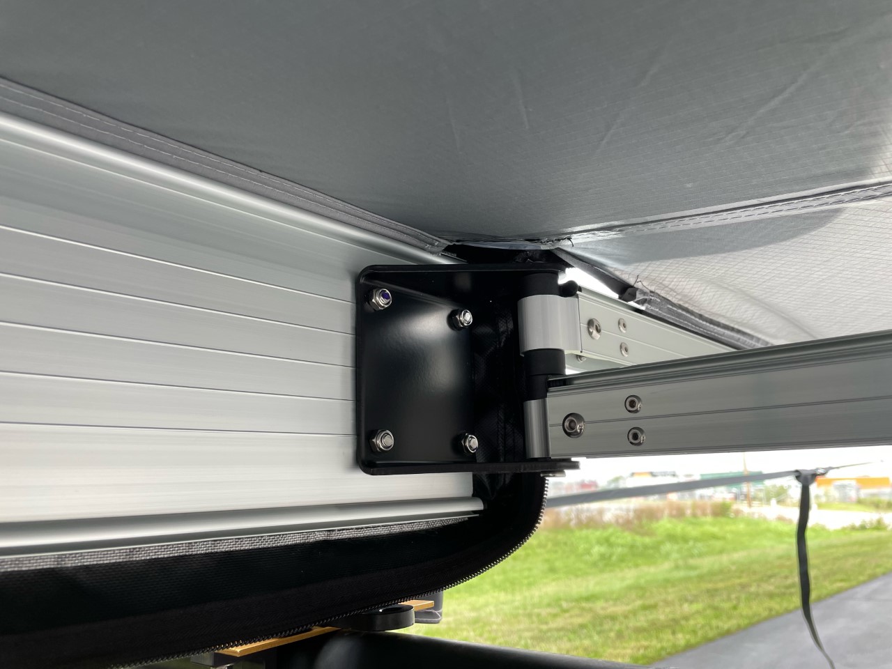 Body Armor 2025 SKY RIDGE AWNING | Autoplicity