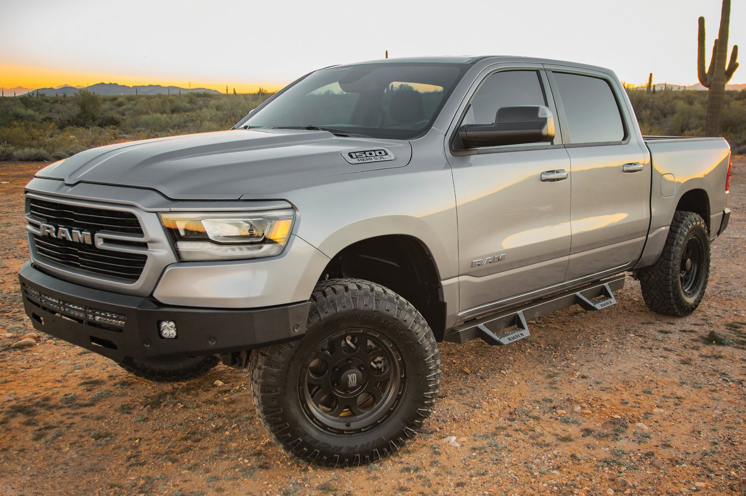 Magnum RT Steps & Bumpers RTS27CH Magnum Rt Drop Steps Black Textured ...