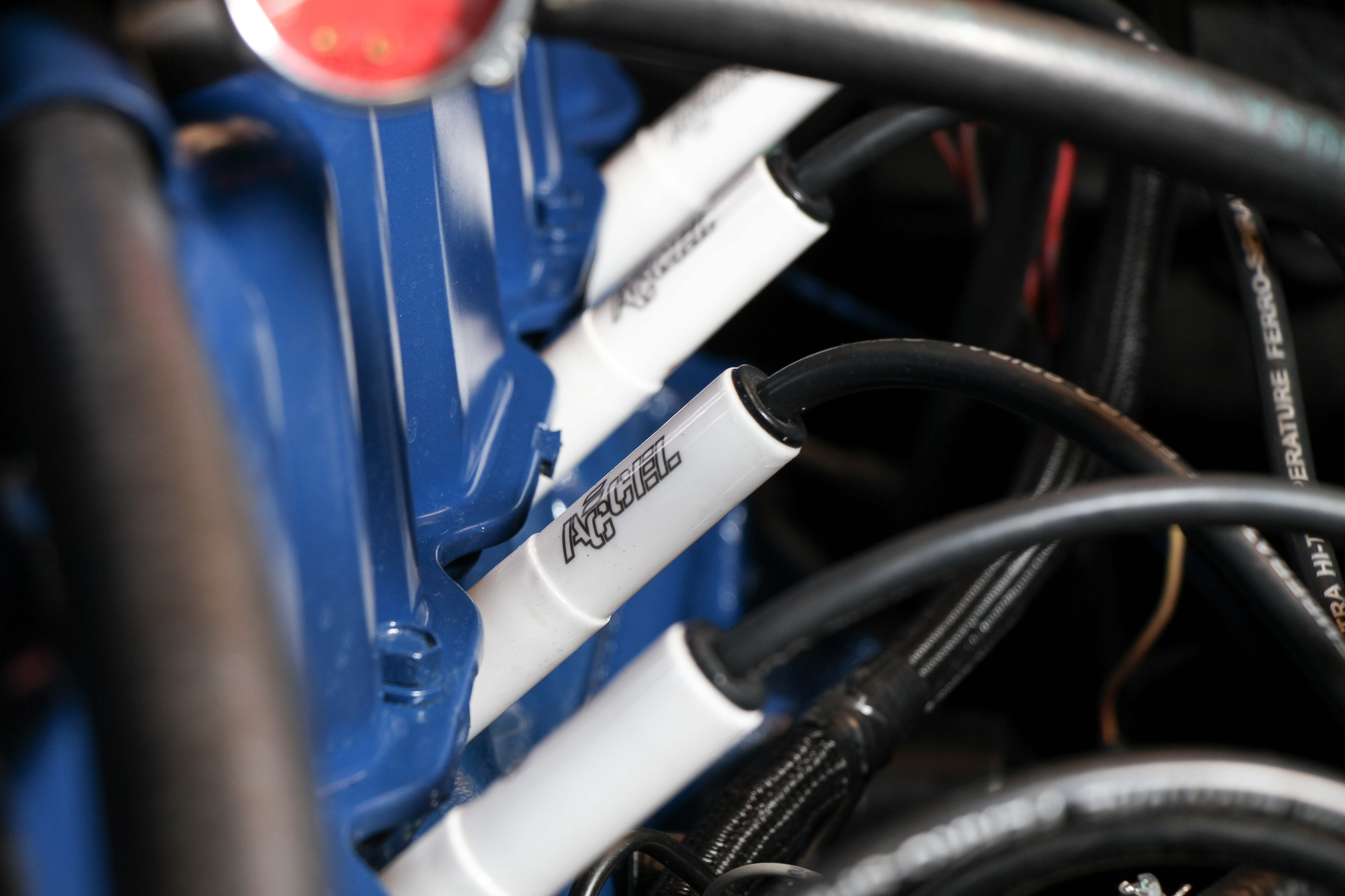 Accel 9000C Spark Plug Wire Set - Universal - 180 Deg White Ceramic ...