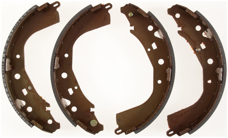 Bendix Brakes 764 Bendix Rear Relined Brake Shoe Set | Autoplicity