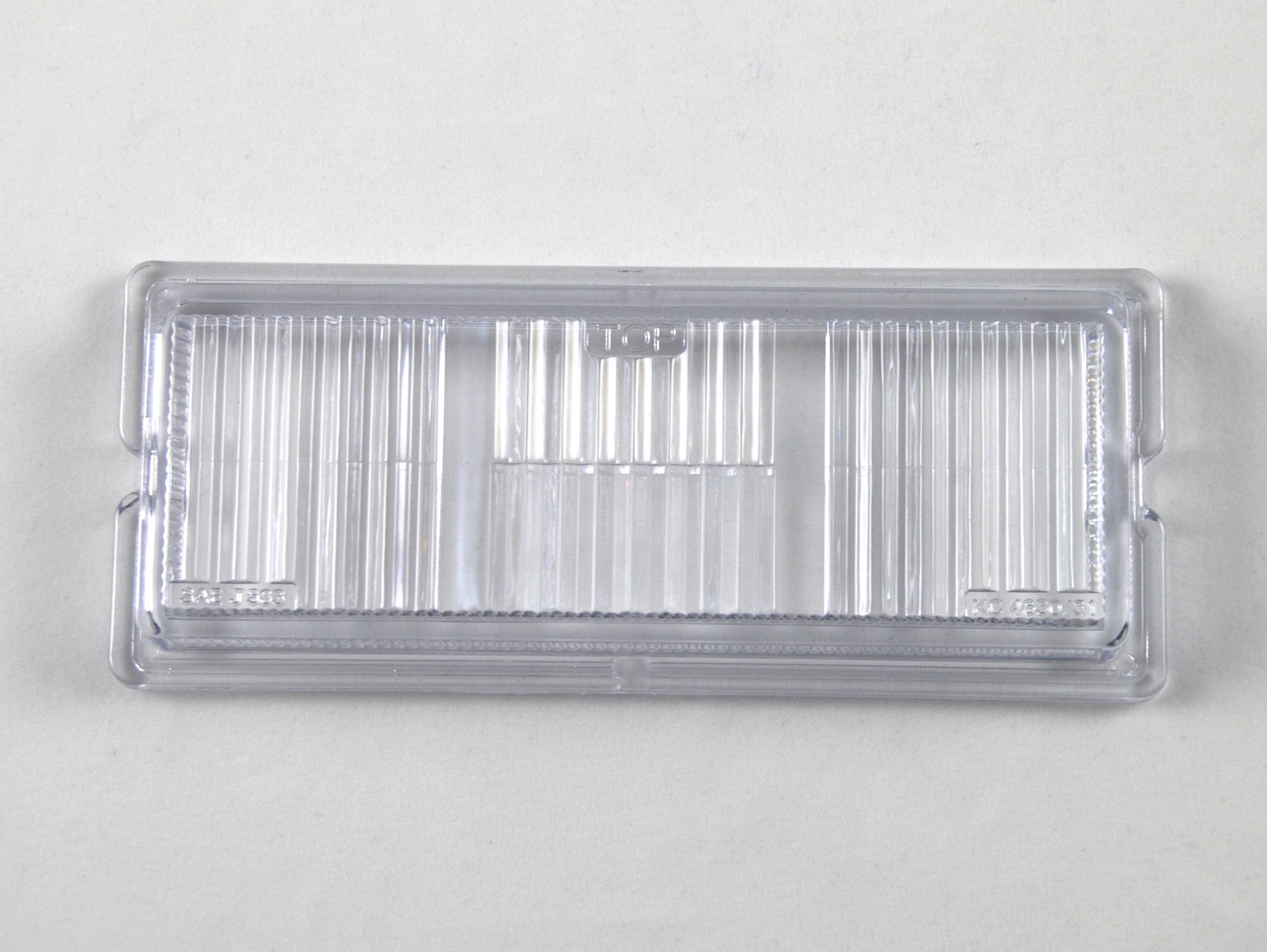 KC HiLiTES 4630 Fog Light Clear Lens 2x6 in. Rectangular | Autoplicity