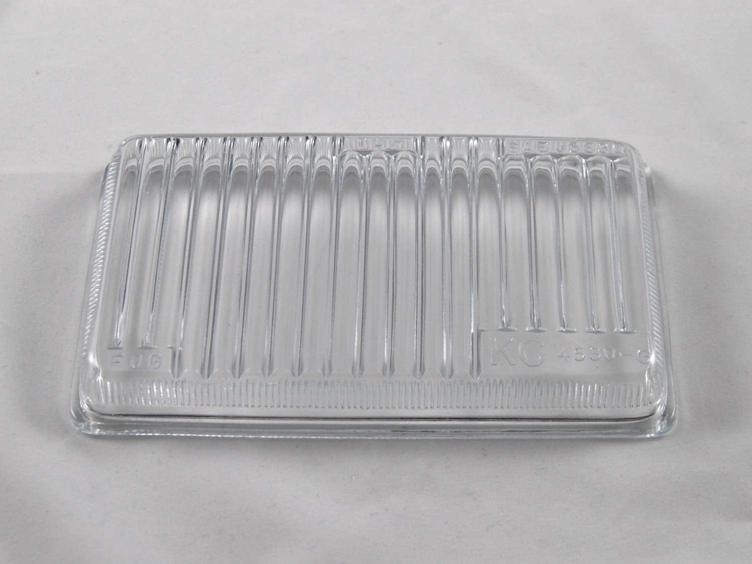 KC HiLiTES 4530G Fog Light Clear Lens 5x7 in. Rectangular | Autoplicity