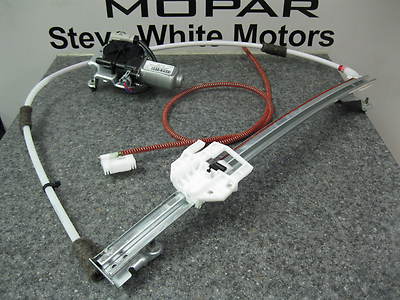 Mopar Performance 4589265AD MOPAR Regulator | Autoplicity