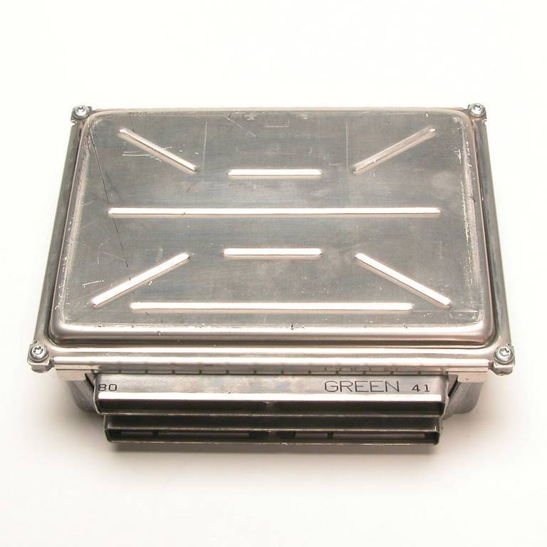 Delphi EC10038 Powertrain Control Module | Autoplicity