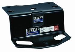 Reese 81377 Class II Step Bumper Hitch | Autoplicity